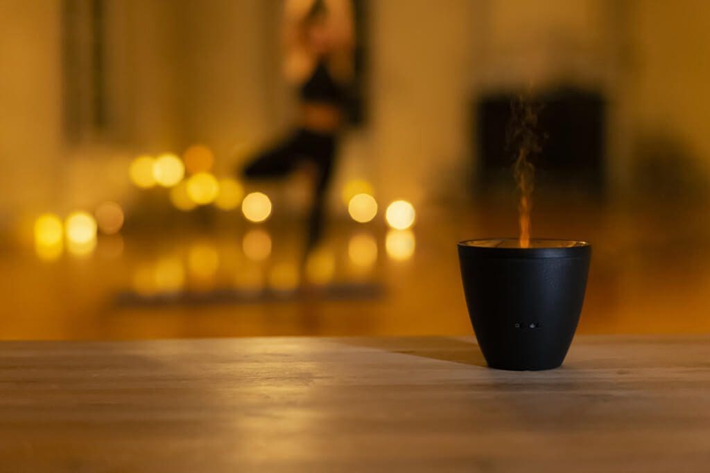 Aroma Diffuser Zoe, schwarz mit Ambientebeleuchtung - Stadler Form - G ...